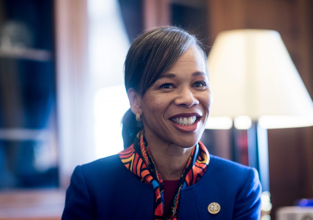 Blunt Rochester holds roundtable on high price of diabetes drugs ...